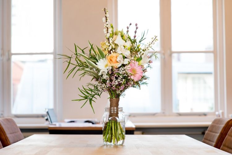 Foto : 5 Bunga Beraroma Wangi yang Cocok Diletakkan di Ruangan Saat Lebaran