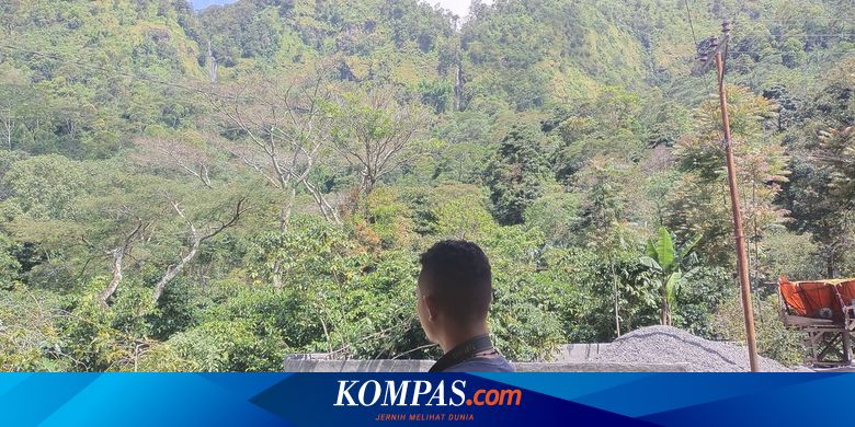 Kedai Kopi Do di Lembah Colol, Manggarai Timur, NTT, Punya Pemandangan ...