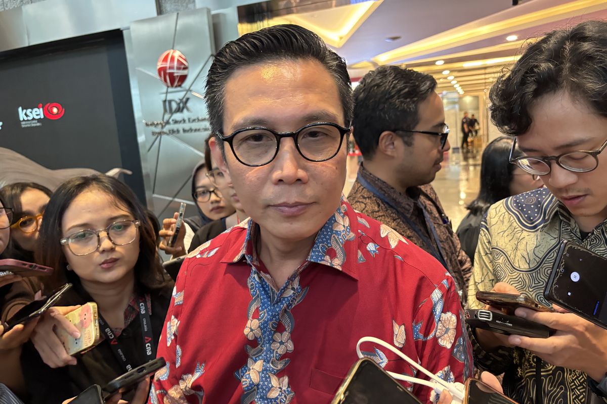 OJK Tetapkan Jeffrey Hendrik Jadi Calon Dirut BEI 2026-2030