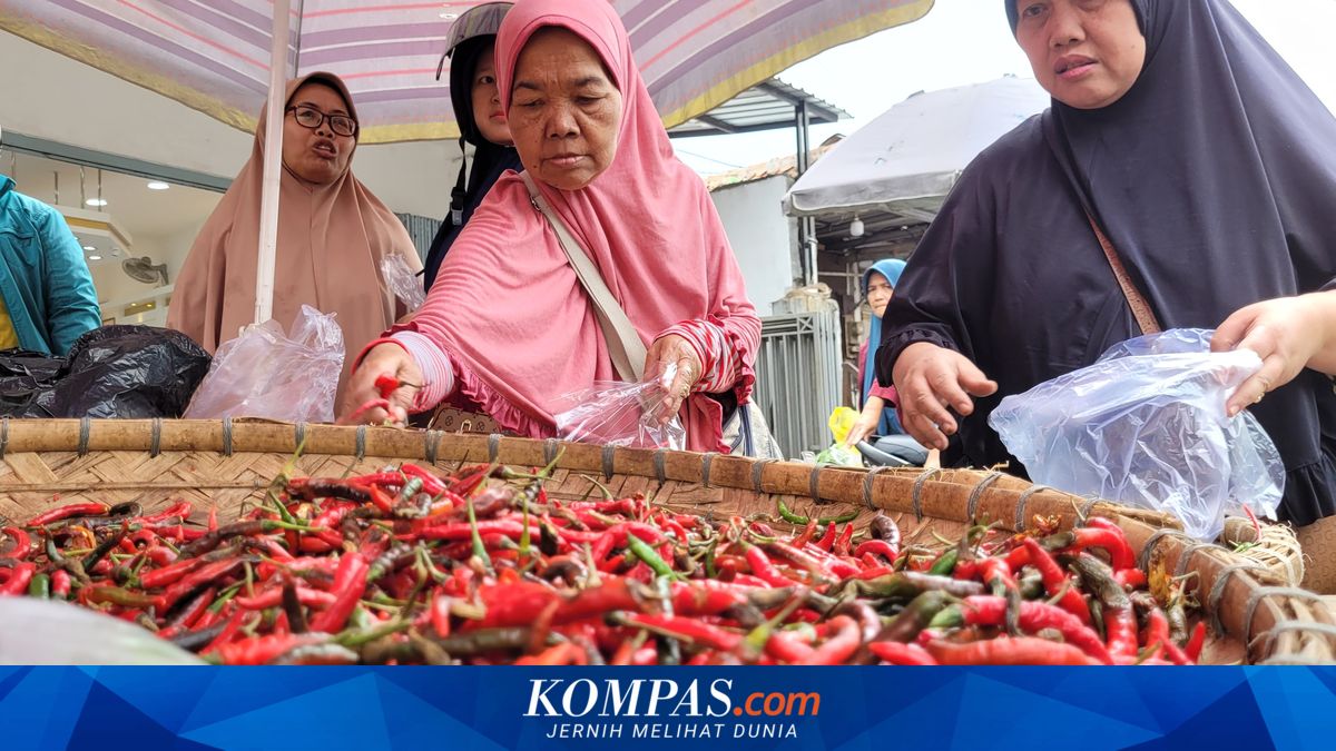 Harga Cabai di Purwokerto Melonjak, Warga Siasati Beli yang Hampir Busuk