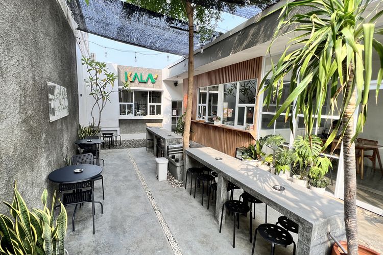 Foto : Mengenal Kalav Burger, Kafe Burger Instagramable di Bekasi yang ...