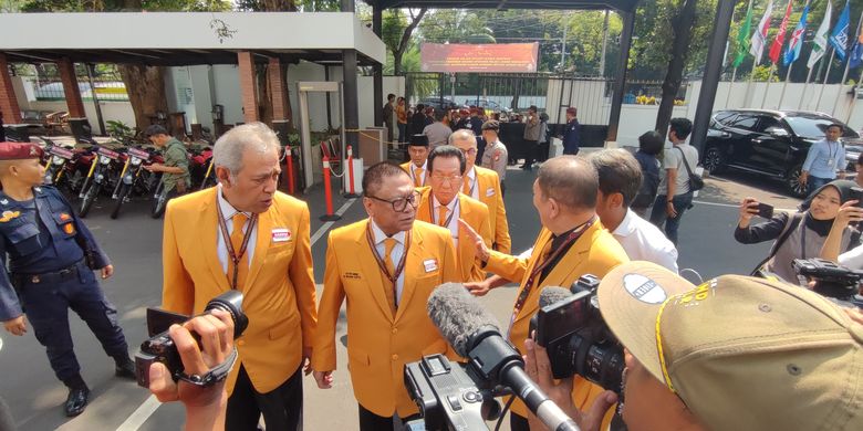 Berita Harian Paman Bobby Masuk Tim Edy Hasan Terbaru Hari Ini - Kompas.com