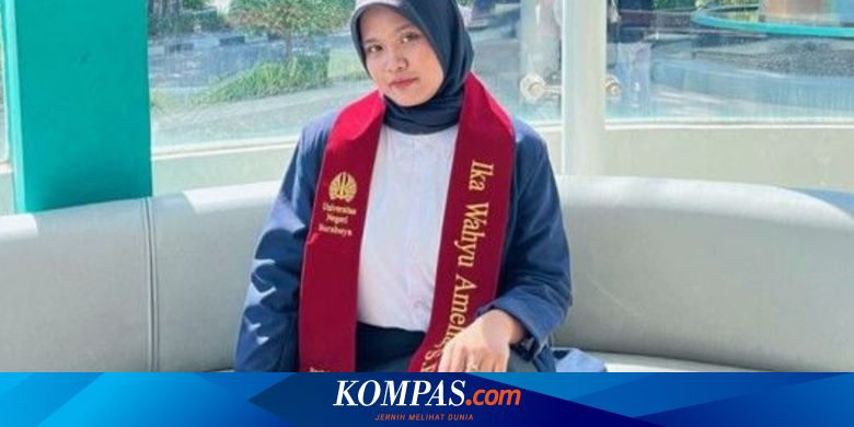 Cerita Ika, Anak Pekerja Pabrik Jadi Wisudawan Terbaik Unesa, IPK 3,93
