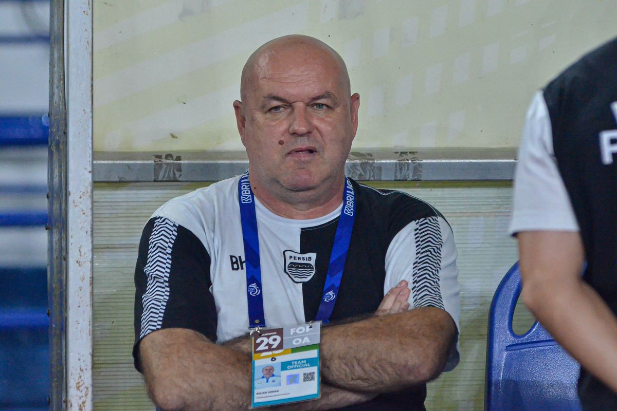 Sejumlah Pilar Asing Tinggalkan Persib, Bojan Hodak Angkat Bicara