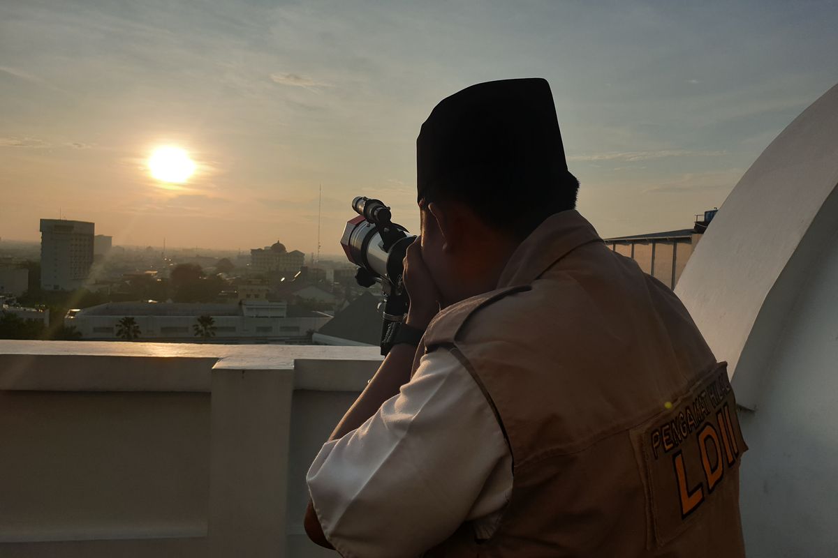 Apa yang Dimaksud dengan Hilal? Bulan Sabit yang Menandai Awal Puasa