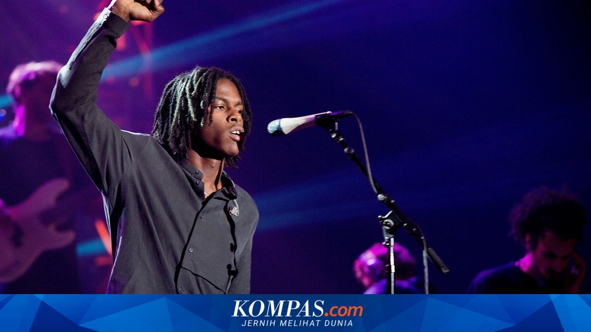 Lirik dan Chord Lagu Violet - Daniel Caesar