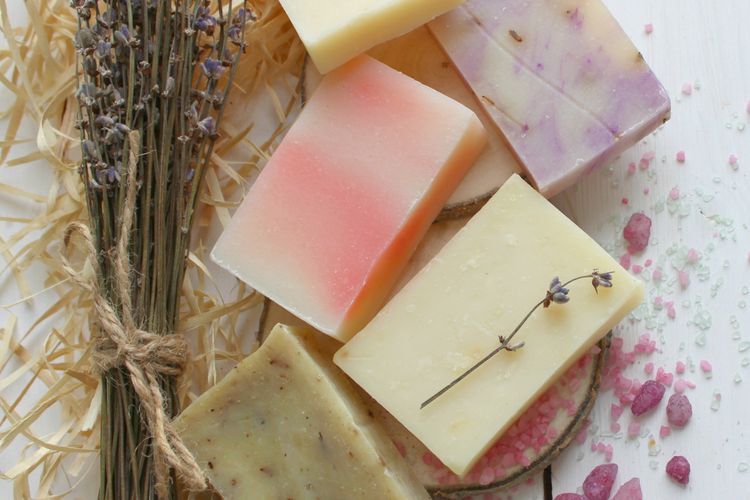 Ragam Hal yang Perlu Diketahui tentang Sabun Natural