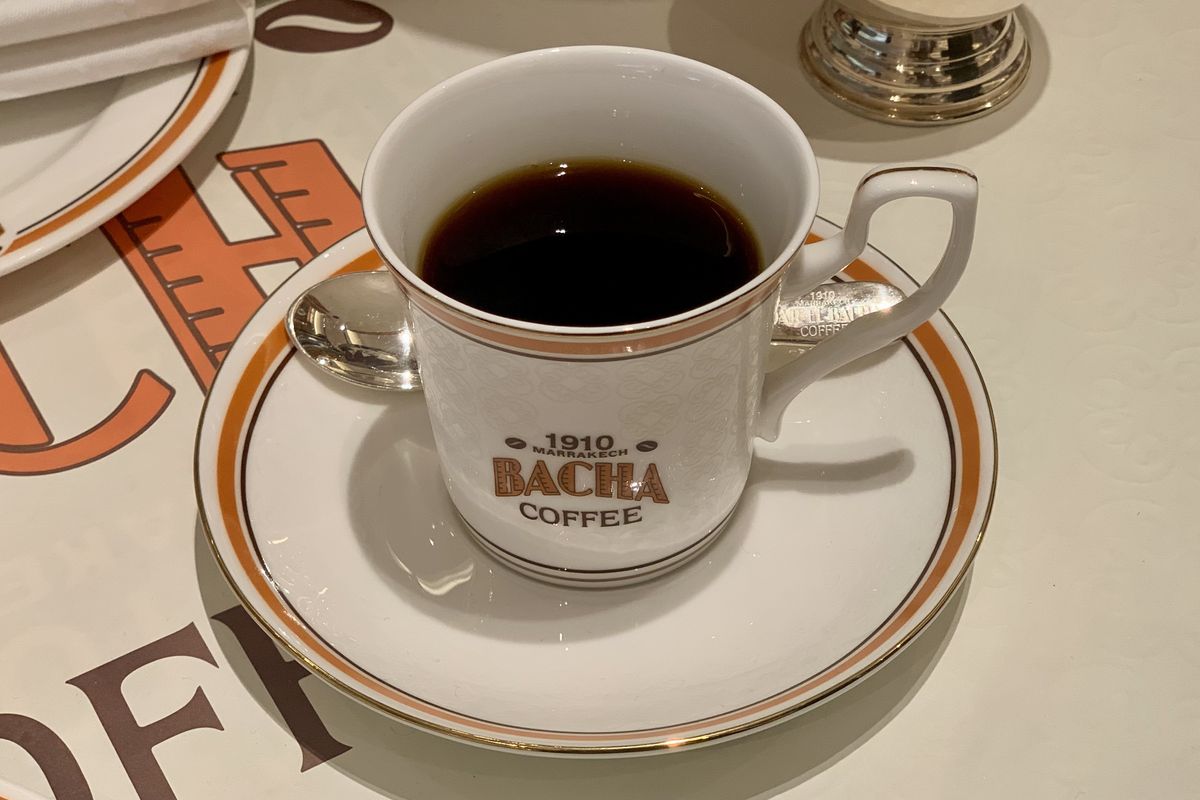 Panduan Lengkap Minum Kopi di Bacha Coffee: Cara Beli, Harga Menu ...