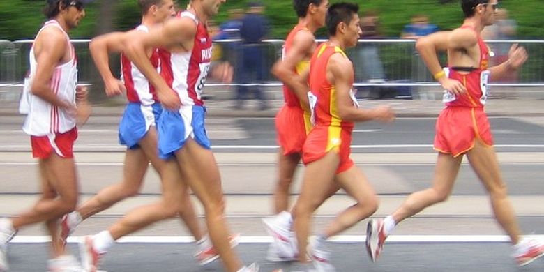 Jalan Cepat: Pengertian, Teknik, Peraturan, dan Manfaatnya