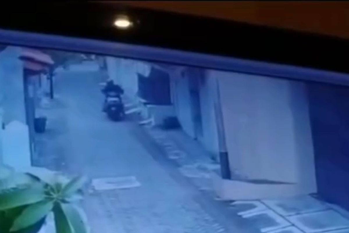 Sembunyi 2 Pekan Usai Curi Motor Karyawan Ayam Goreng, Pria di Solo ...
