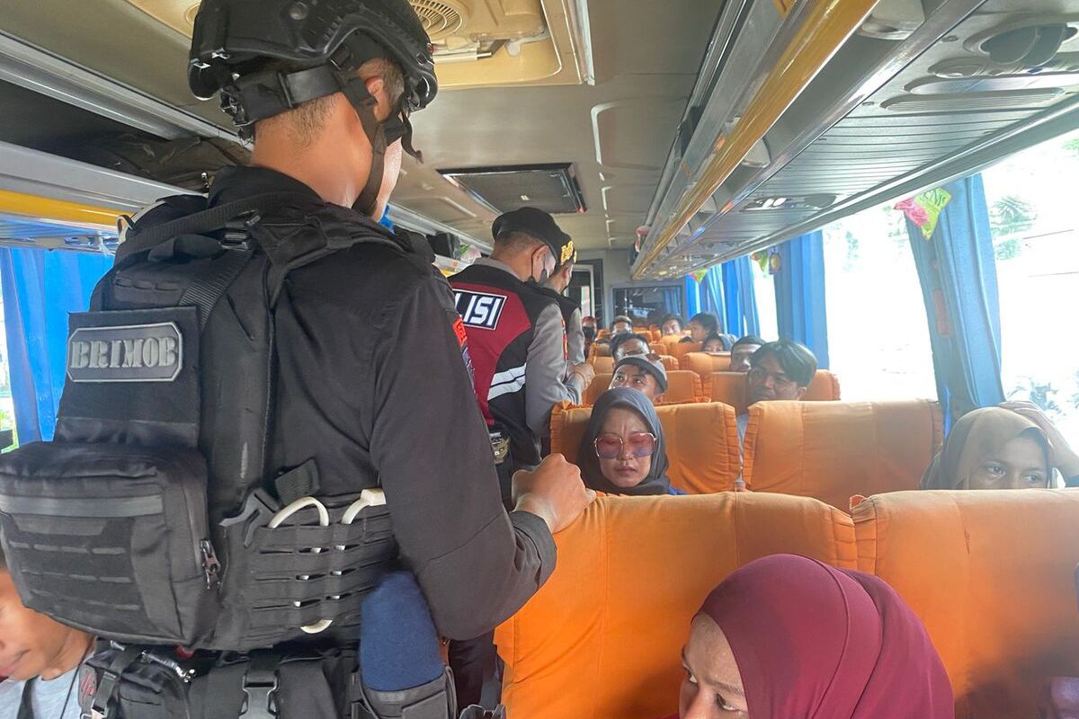 KTT G20 di Bali, Penumpang Tak Bawa Identitas Diminta "Balik Kanan" di Pelabuhan Lembar