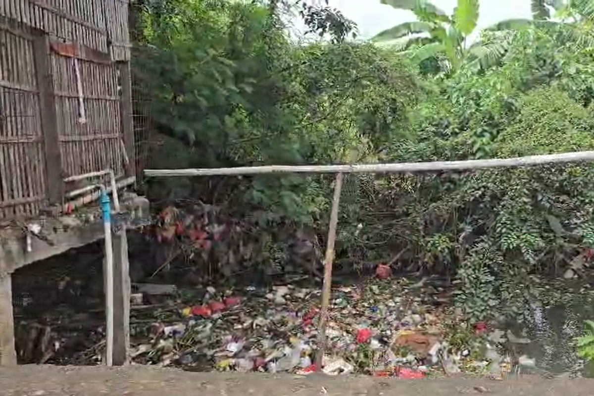 Sungai di Tambun Utara Bekasi Penuh Sampah, Dedi Mulyadi: Wajar Banjir