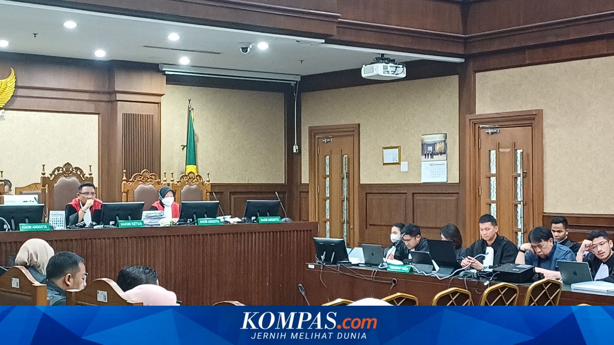 Eks Direktur Operasi dan Produksi PT Timah Alwin Albar Didakwa Ikut ...