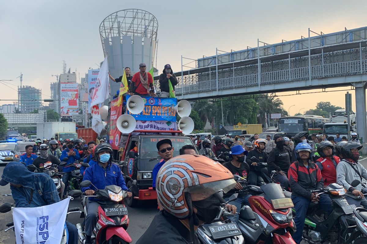 Gaji UMR Jawa Tengah 2025, Semarang Tertinggi, Banjarnegara Terendah