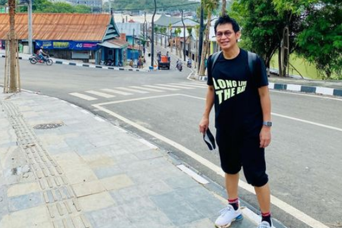 Kronologi Meninggalnya Hilman Hariwijaya, Penulis Lupus dan Berbagai ...