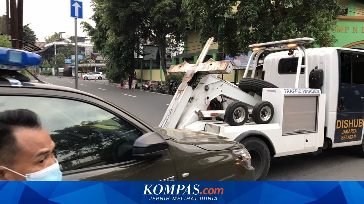 Jalan Tebet Utara Dalam Ditutup Sementara