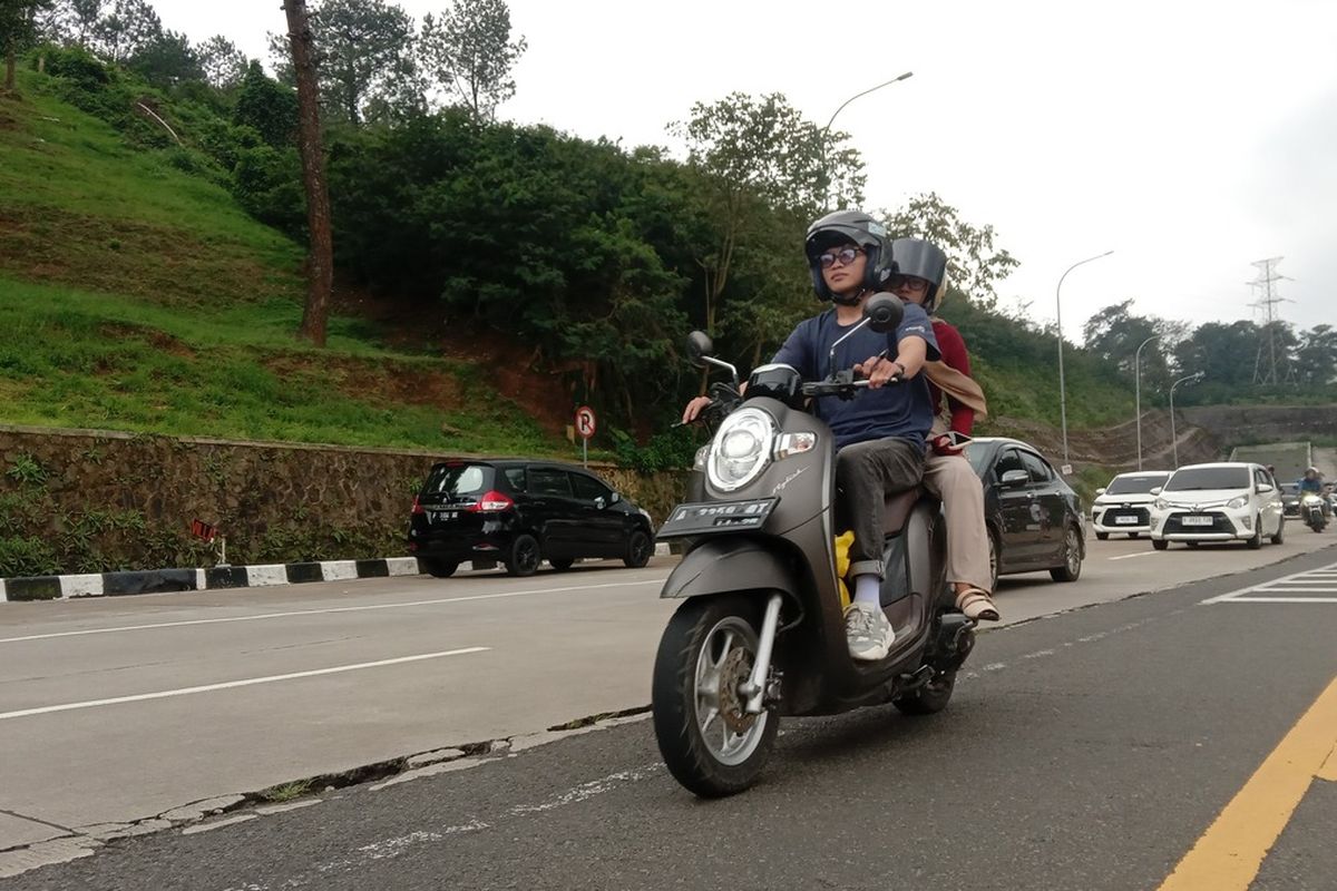 Sempat Macet 6 Jam, Jalur Puncak Cianjur Arah Bogor Kembali Lancar