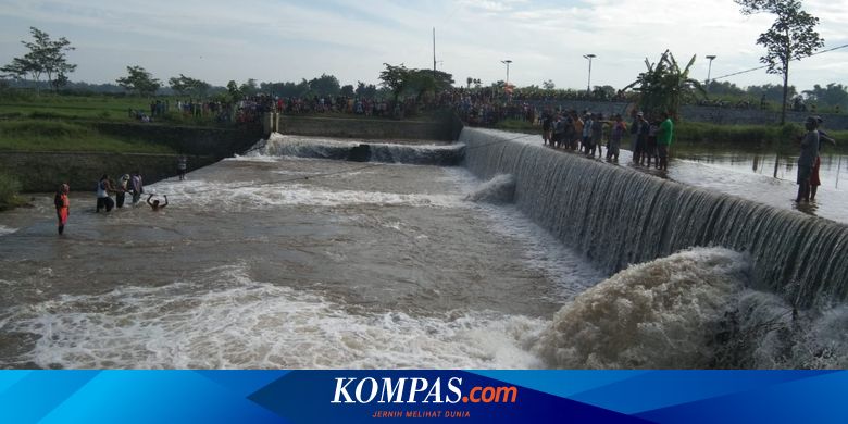 Pengendara Motor di Kediri Tewas Tercebur ke Sungai Usai Terpeleset Saat Lintasi Cekdam