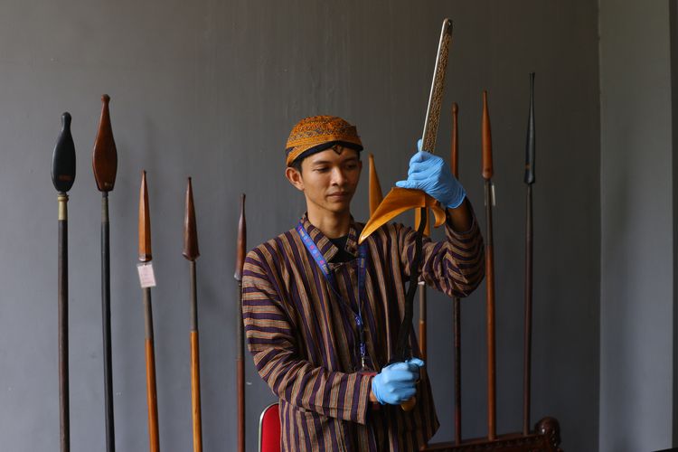 Foto : Tradisi Bulan Suro dan Makna Jamasan Pusaka