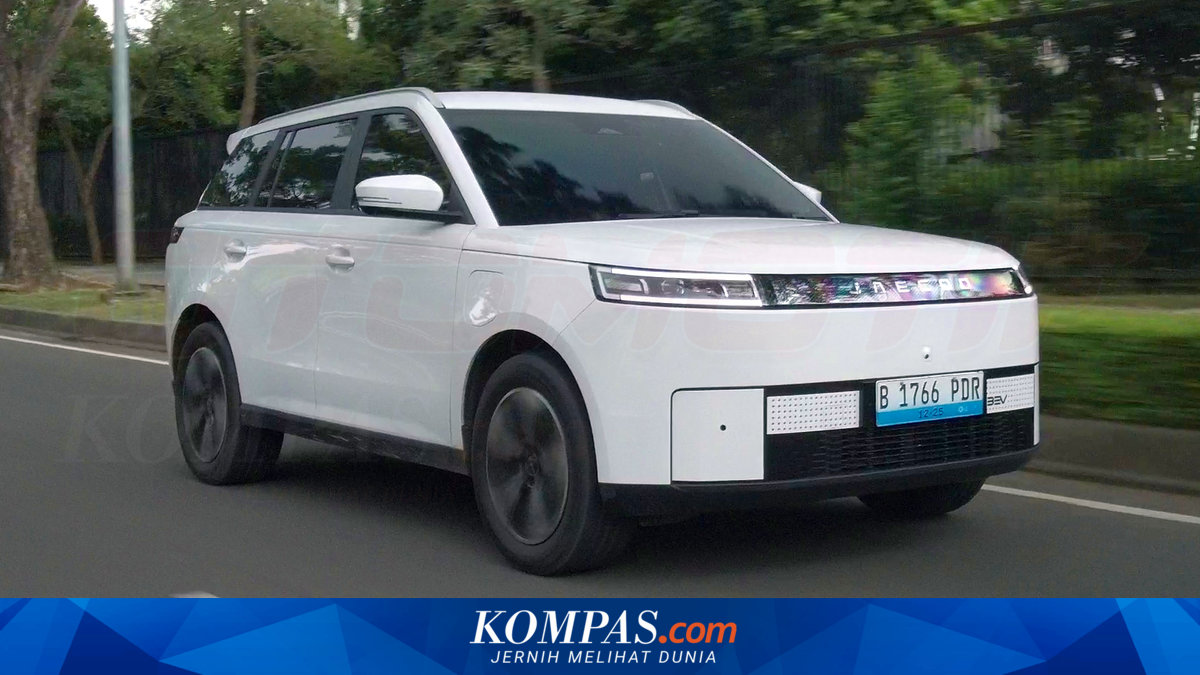 Mobil Listrik Kena Pajak, Berapa Biaya Tahunan yang Harus Dibayar?