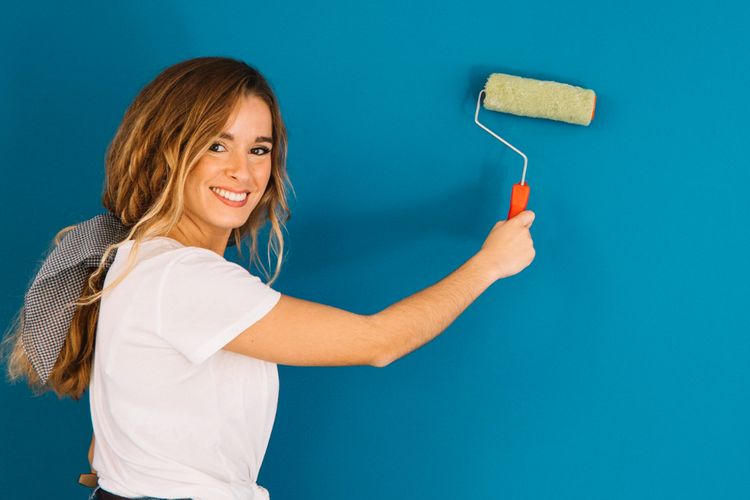 Stop Mengecat Dinding Berjamur, Ini Bahayanya