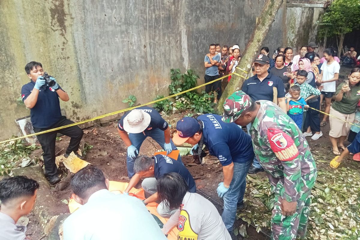 Hendak Dirikan Pagar, Warga Jember Temukan Bayi Terkubur
