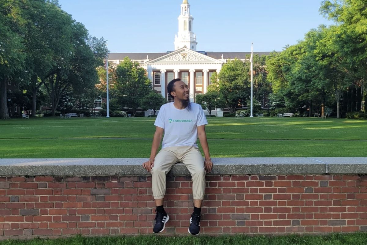 Sosok Janu, Kuliah di Inggris lewat LPDP, Kini Jadi Pengusaha Sayur di ...