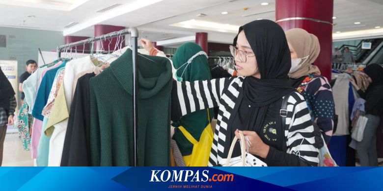 3 Manfaat Bertukar Baju Lebaran Bekas dengan Orang Lain