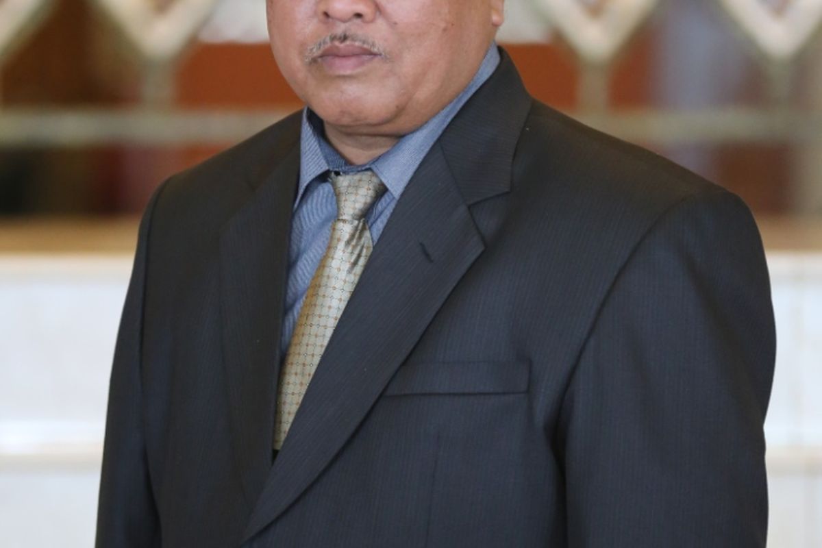 Mark Up Pengadaan Genset dan Panel Singkron, Mantan Sekda Kutai Timur ...