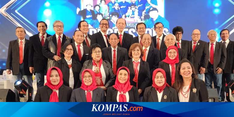 Band D'Professor Ini Punya Anggota 41 Guru Besar