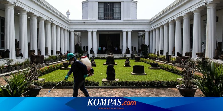 Gedung Pemkot Tangsel Disemprot Disinfektan Cegah Corona