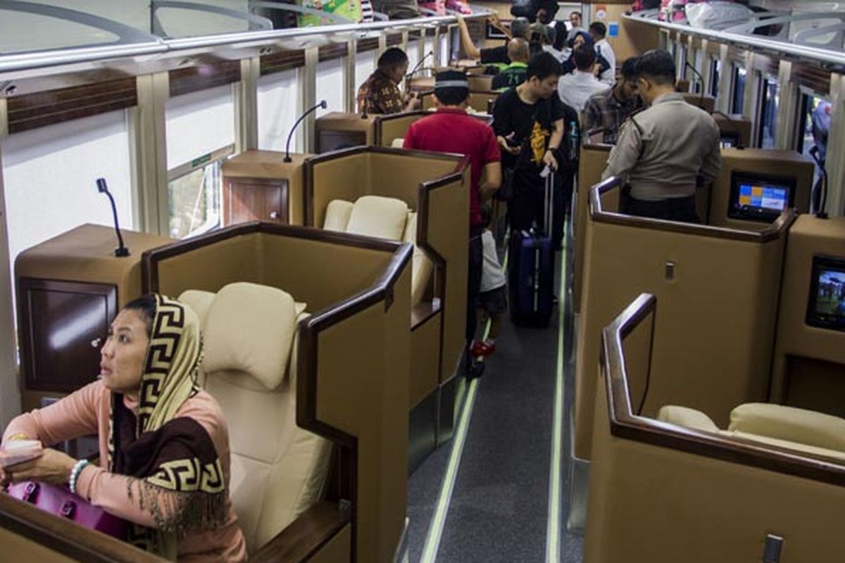 Jangan Salah, Ini Perbedaan Kereta Api Prioritas dan Sleeper