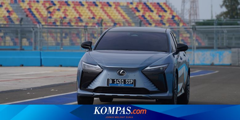 Rasa Berkendara Bersama Lexus RZ 450e di Jalur Jakarta-Bekasi