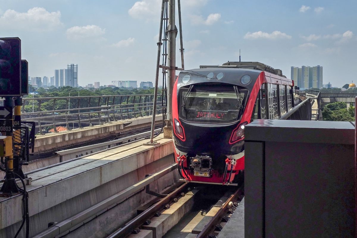 Tarif Ojol Naik, LRT Jabodebek Tambah Jumlah Perjalanan Saat Hari Kerja