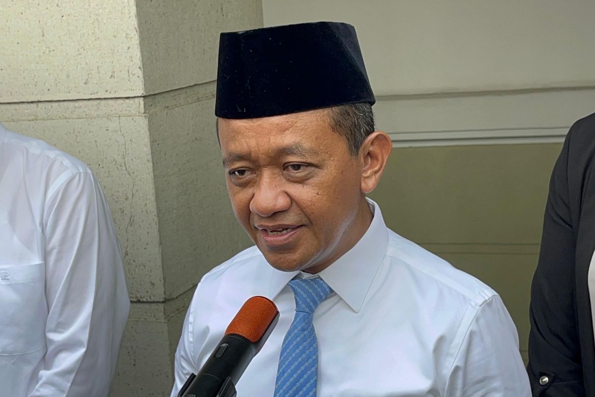 Bahlil Minta Shell dan BP yang Kehabisan Stok BBM agar Beli di Pertamina