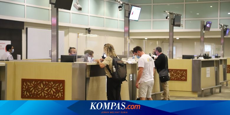 Aturan Baru Naik Pesawat hingga KA Mulai 8 Maret, Tak Wajib PCR/Antigen