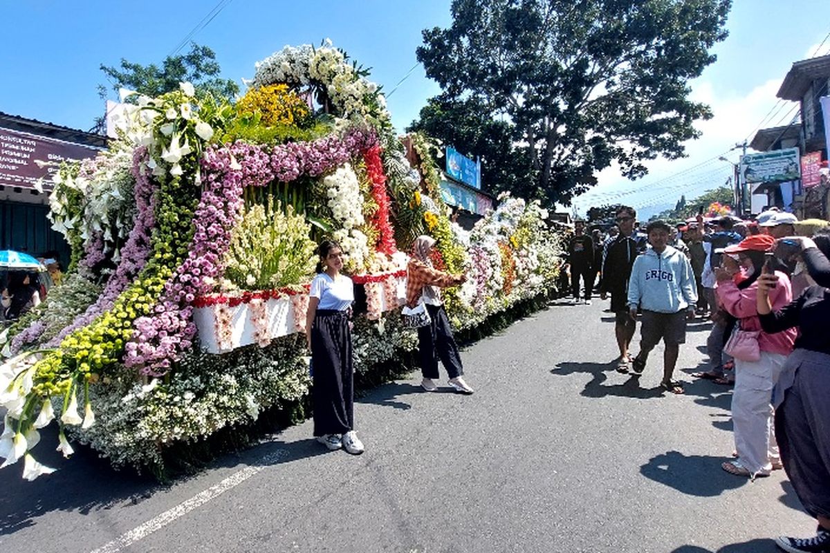 Festival Bunga Bandungan Digelar Hari Ini, Ada Kirab 25 Mobil Hias