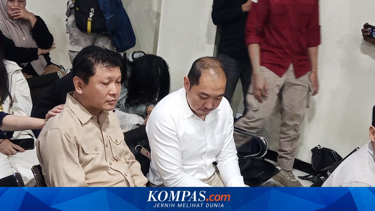 Saat Eks Bos Sritex Iwan Setiawan Lukminto Hanya Tertunduk Lesu Usai ...