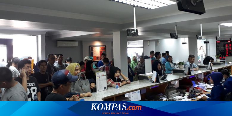 Ganti Kartu ATM, BRI di Batam Layani Nasabah hingga Malam Hari