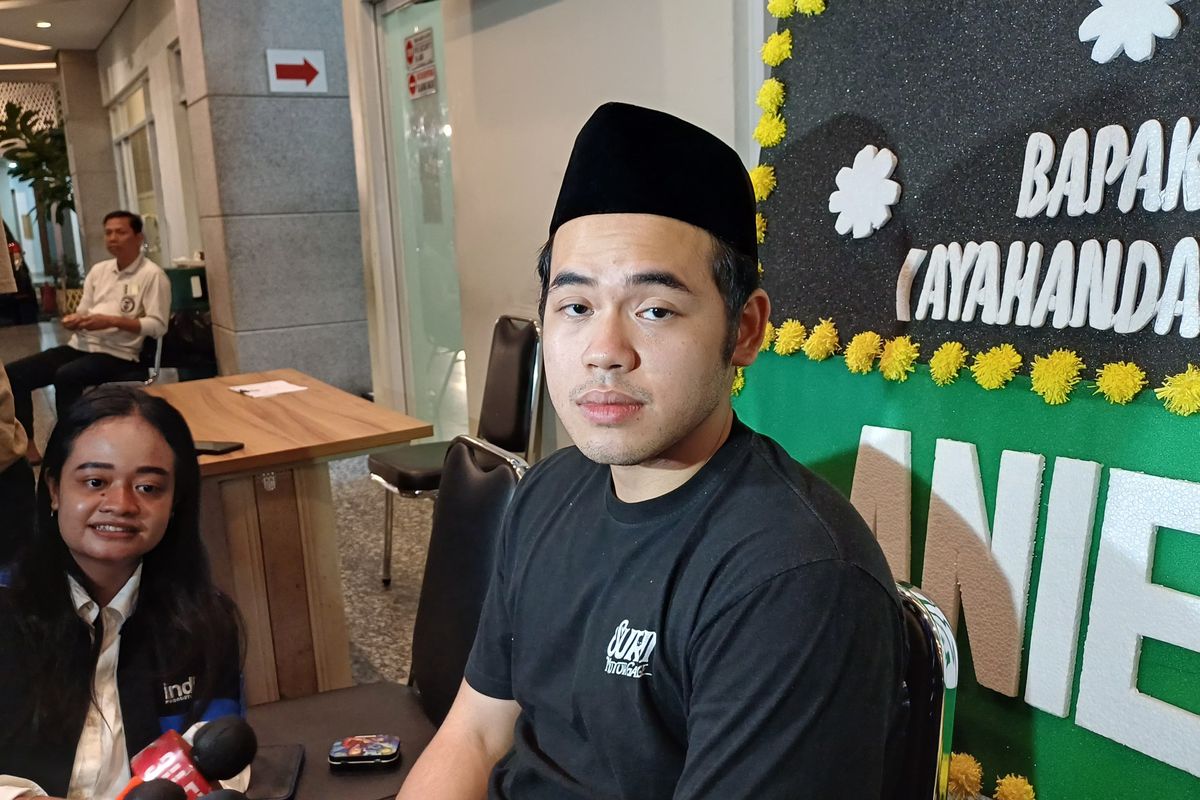 Anak-anak Ray Sahetapy Berjanji Menjaga Nama Baik Marga Sahetapy ...