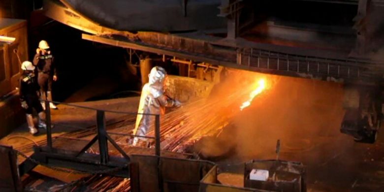 Foto : Smelter Zinc Pertama di Indonesia Beroperasi, PLN Siap Pasok ...