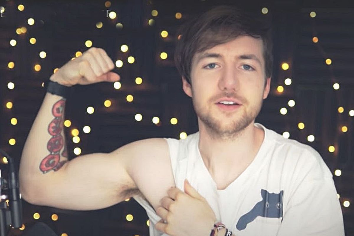 Lirik dan Chord Lagu Your New Boyfriend Sucks - RobertIDK feat. Elise ...