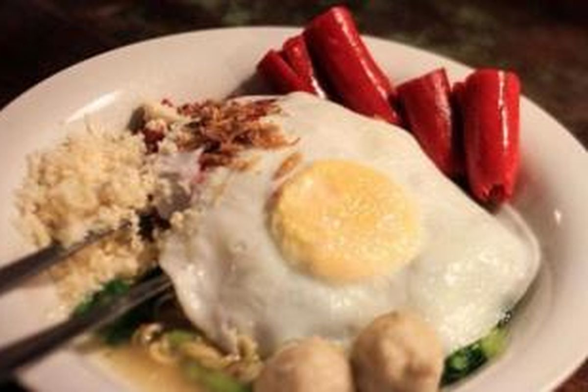 Kedai Tjap Loko Jadi Tempat "Nongkrong" Lepas Malam