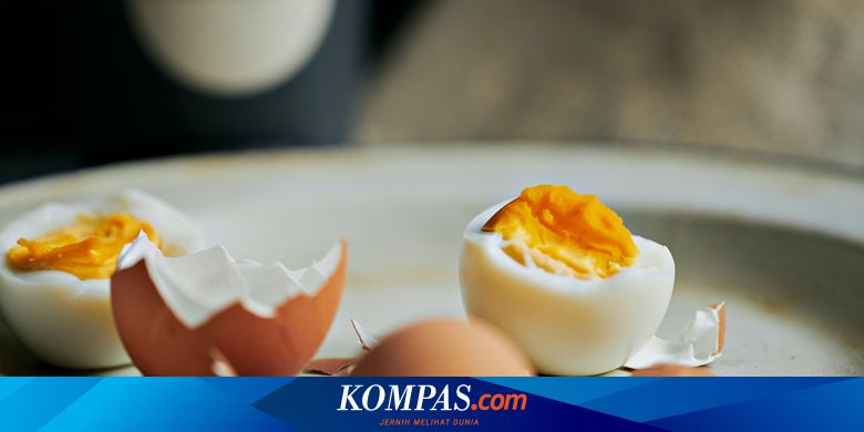 8 Cara Mudah Kupas Telur Tanpa Bikin Bentuknya Hancur