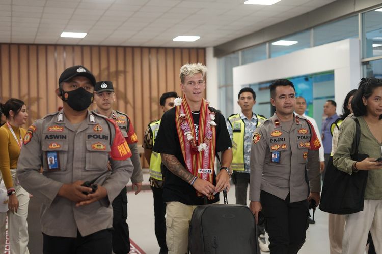 Foto : MotoGP Indonesia 2023, Marc Marquez, Quartararo dkk Tiba di ... Foto : MotoGP Indonesia 2023, Marc Marquez, Quartararo dkk Tiba di ...