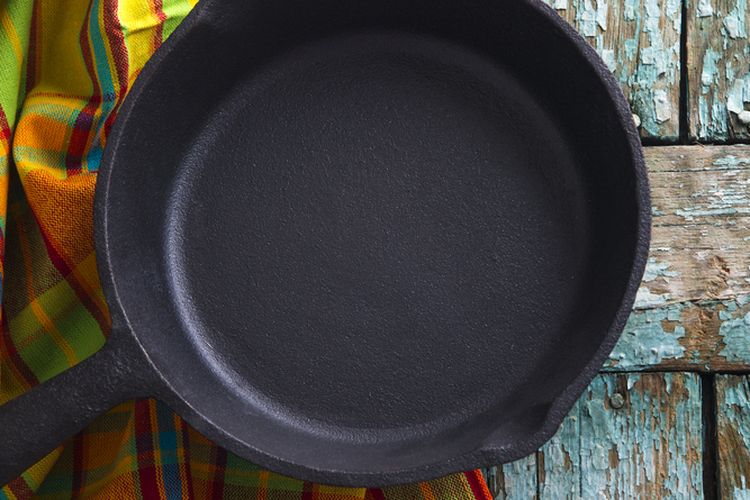 Wajan Besi Cor Berkarat, Apakah Masih Bisa Digunakan?