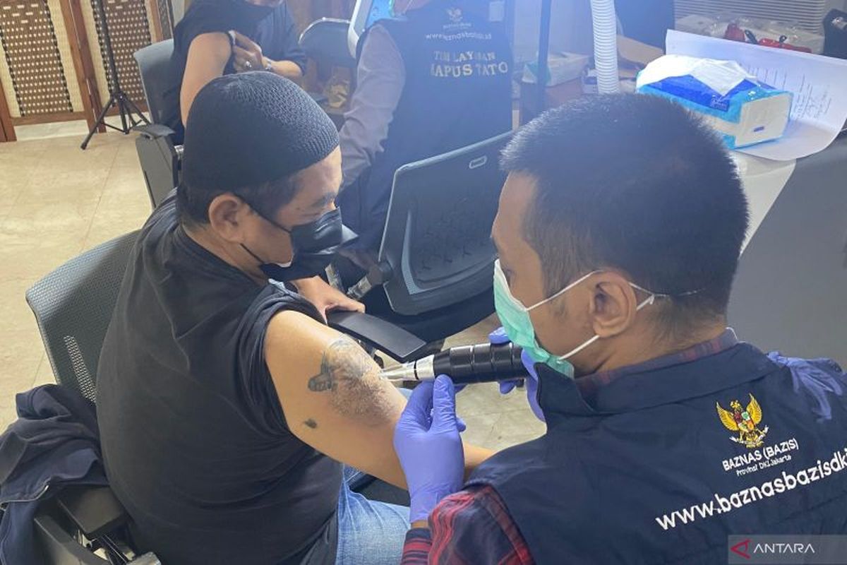 Ikut Hapus Tato Gratis, Warga: Malu Ditanya Anak "Itu Tato Apa, Abi?"