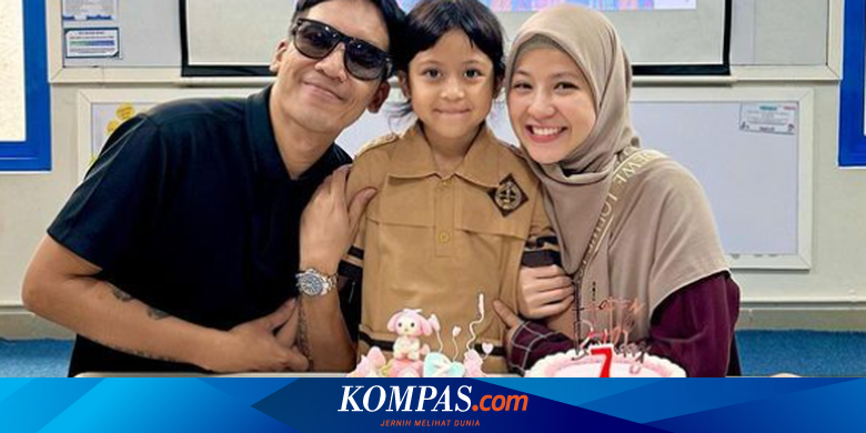 Potret Desta dan Natasha Rizky Kompak Rayakan Ulang Tahun Anak Kedua