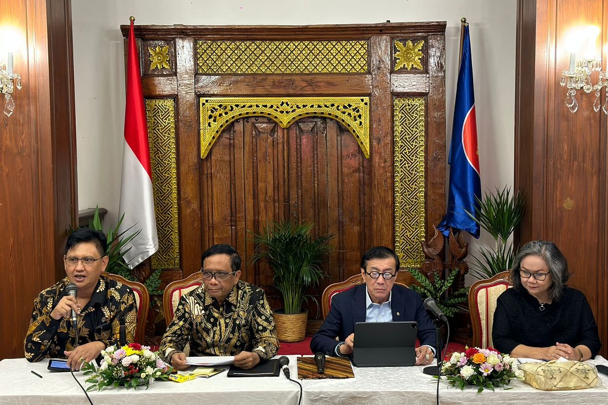 Mahfud ke Korban Eksil 1965: Anda Tidak Pernah Bersalah ke Negara Ini