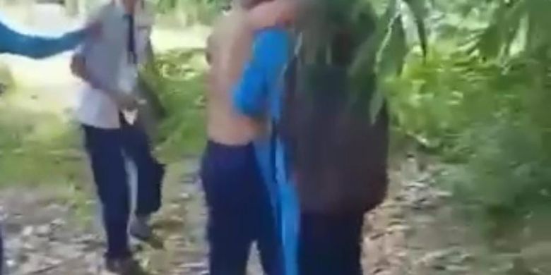 Berita Harian Pelajar Di Jember Ditendang Dan Dipukul Teman Satu ...